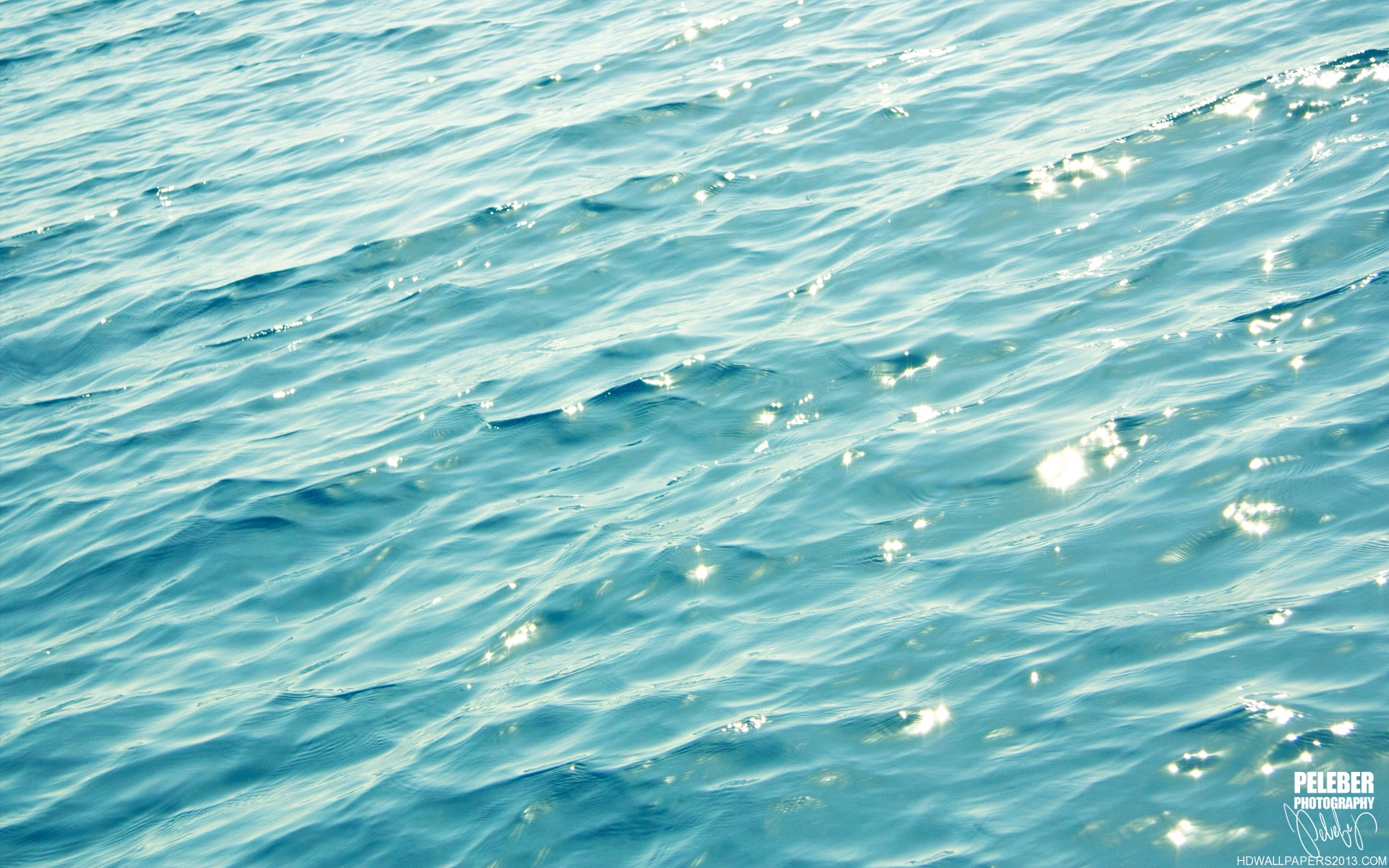 Sea Wallpaper Backgrounds for Powerpoint Templates - PPT Backgrounds